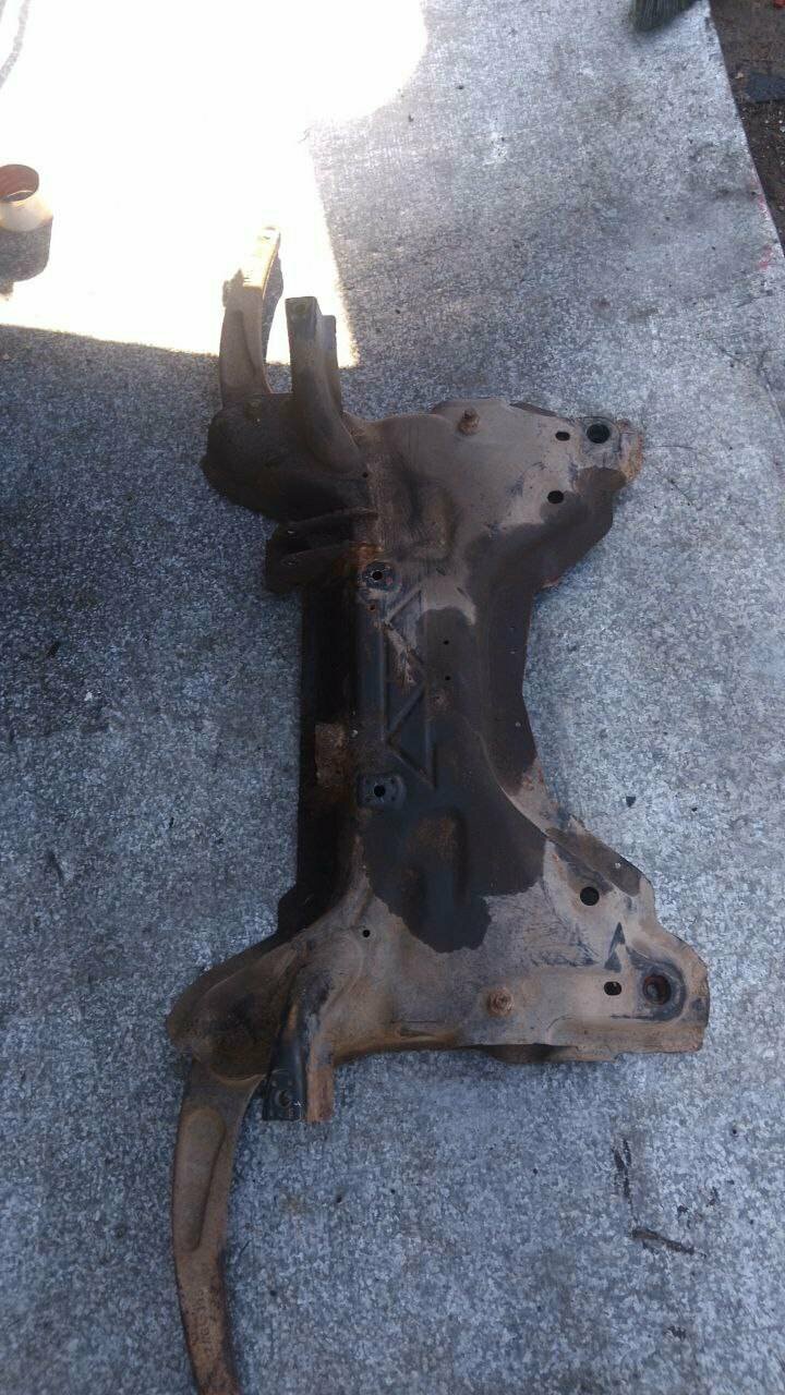 Передняя балка (подрамник) Peugeot 307 2005