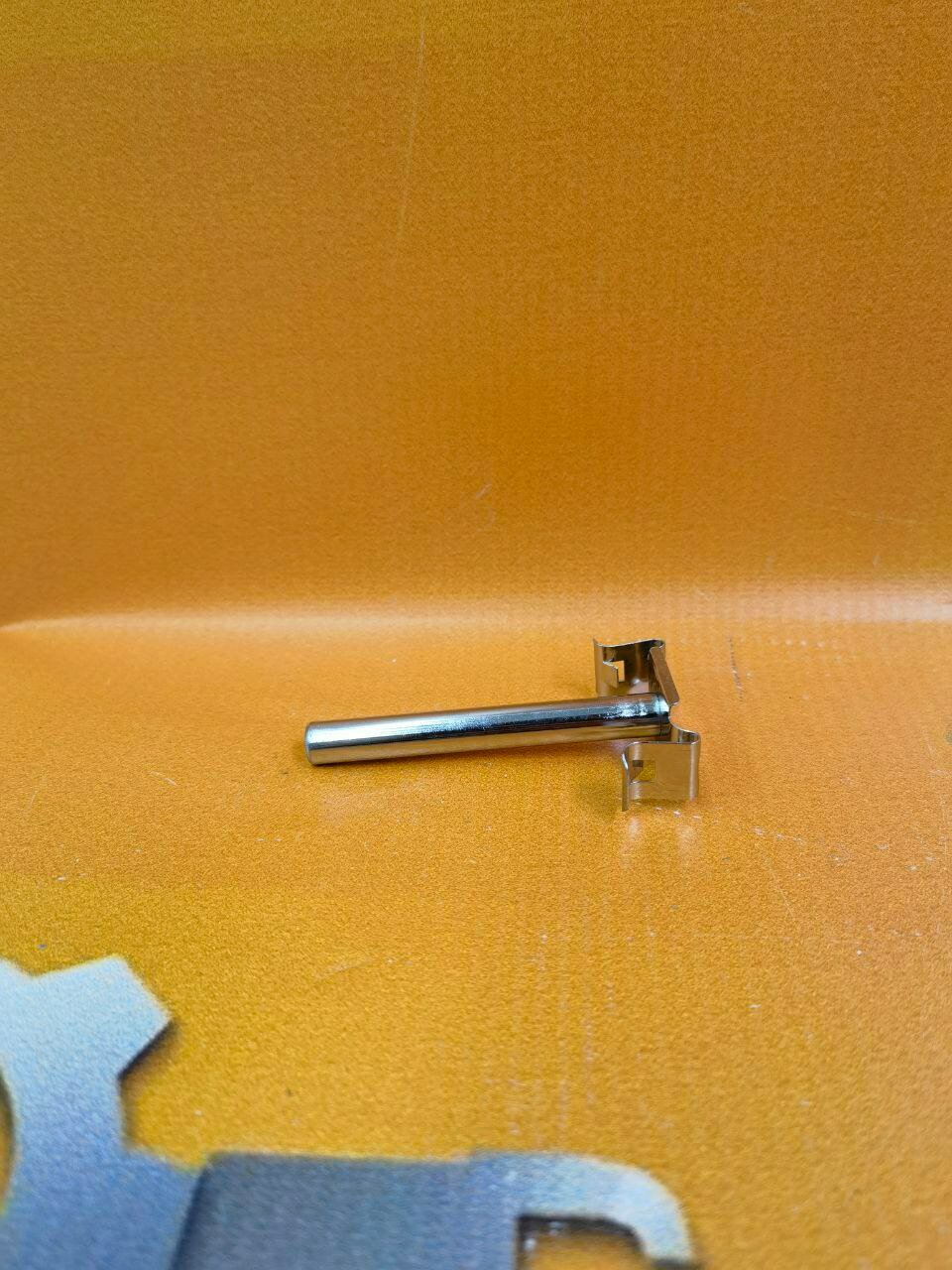 Болт крепежный механизма переключения шевроле, ланос, лачетти , нексия, авео Chevrolet Aveo Lacetti Daewoo Nexia