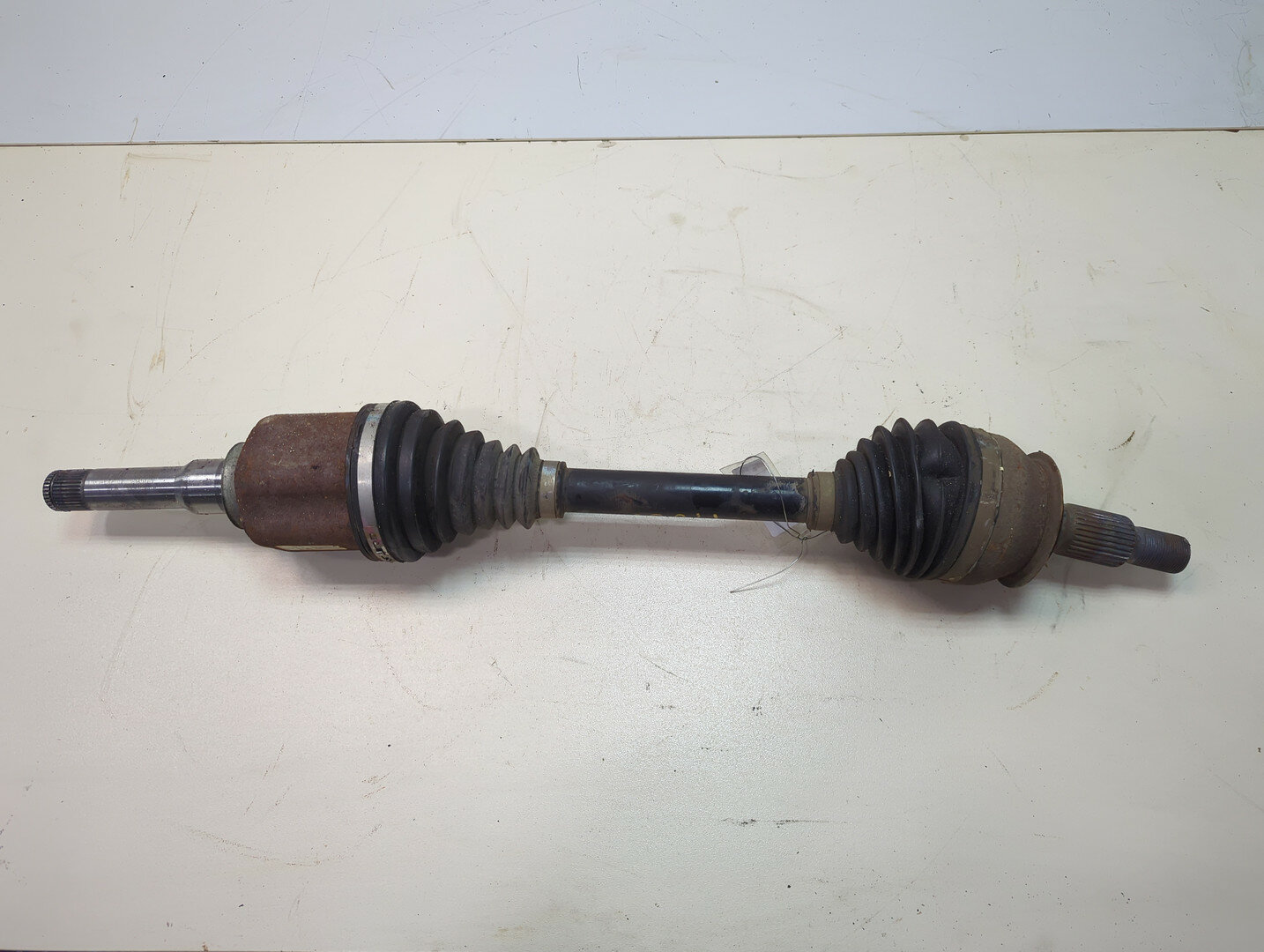 Полуось (вал, шрус) левая передняя GMC Terrain Б/У