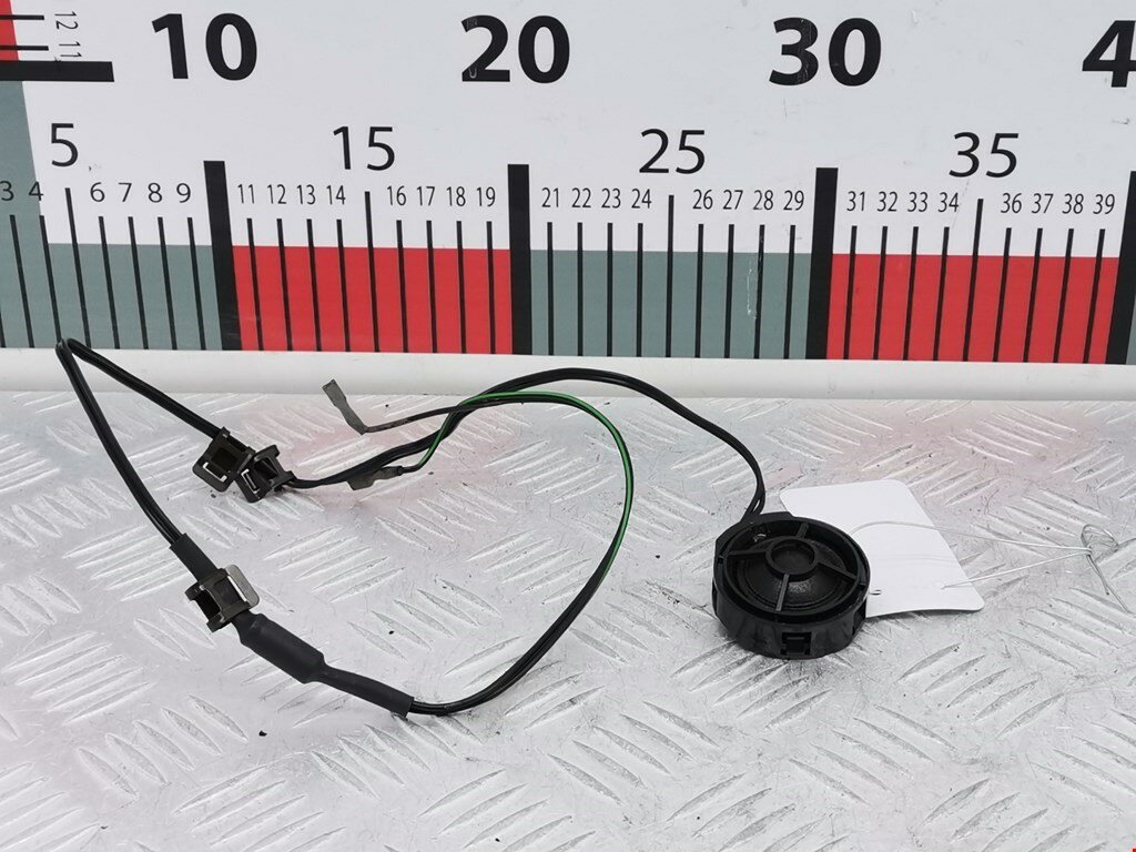 Динамик Audi A4 B5 8D0035399 арт. 2012429