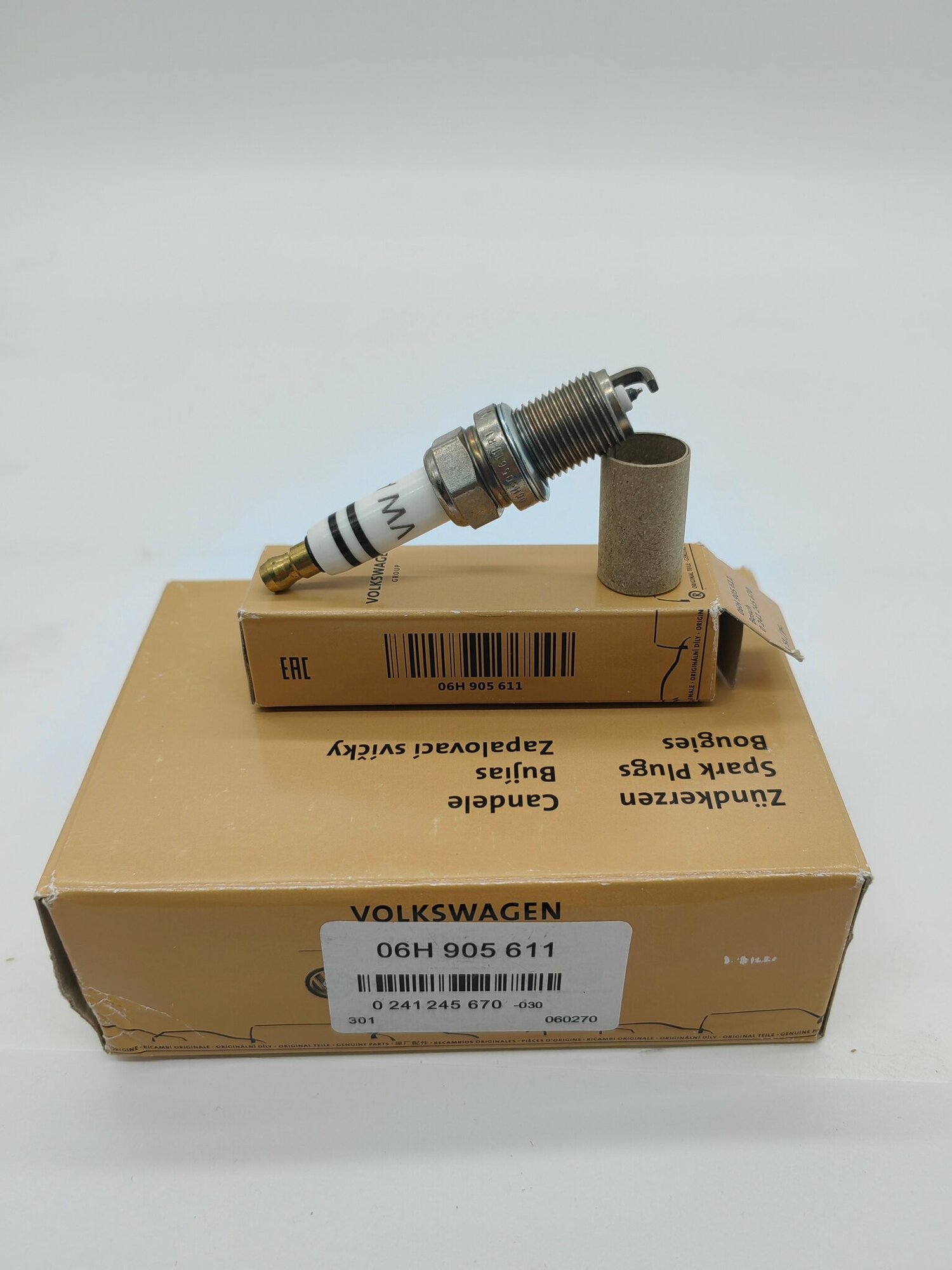 VAG Свеча зажигания VAG Арт. 06H905611