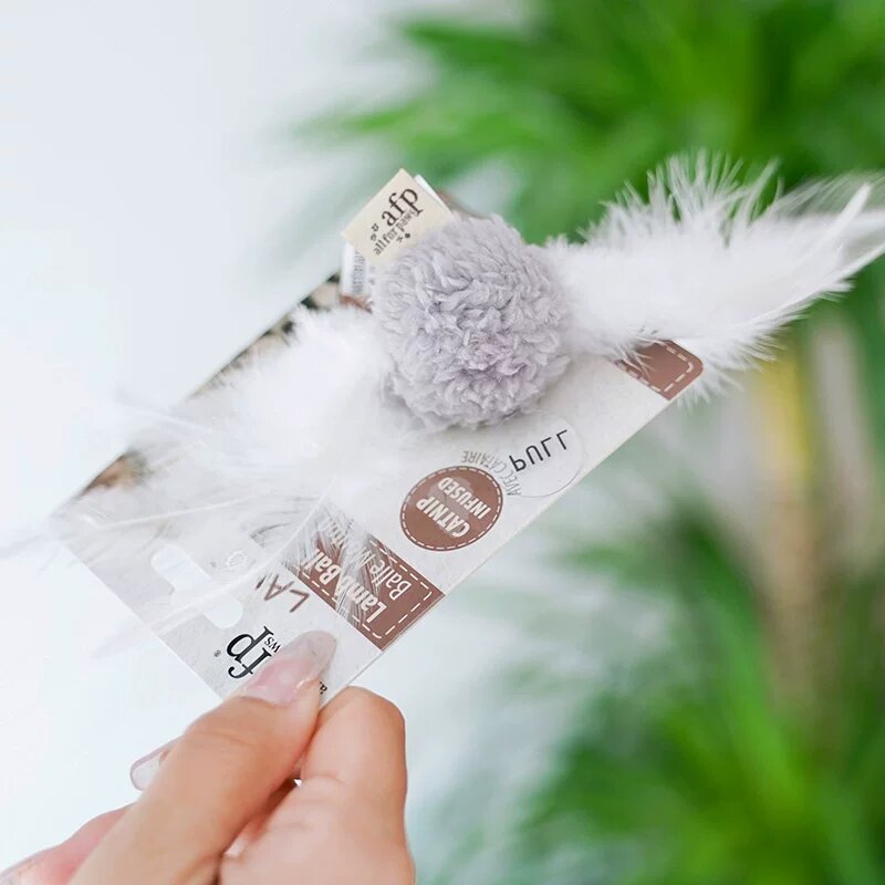 Пуховая игрушка-шар для кошек с серым пером для взаимодействия - прочная мышь-игрушка для кошек