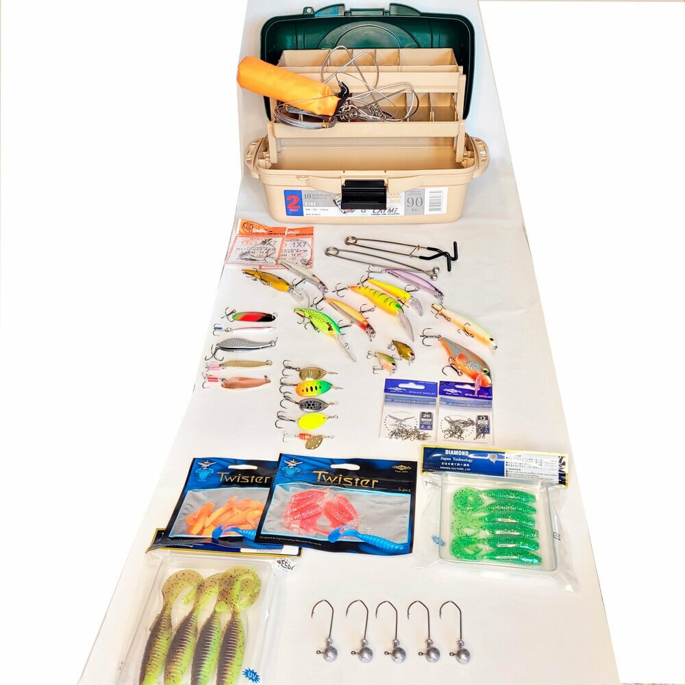 Комплект приманок спиннинговый XL. Подарок рыбаку - приманки, оснастки застежки и многое другое.
