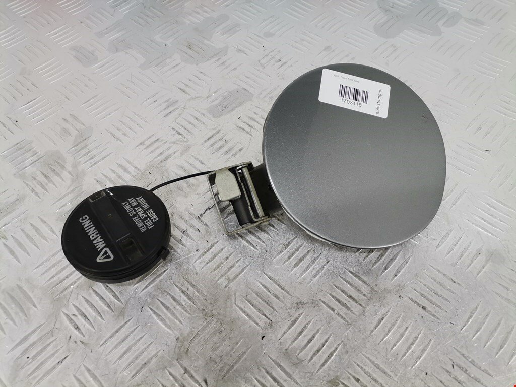 Лючок бензобака Suzuki SX4 1 6485079J00 арт. 1703118