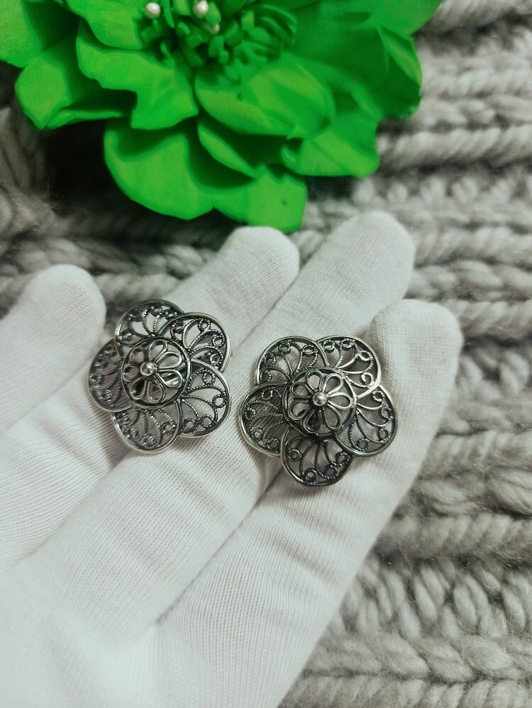 Серьги