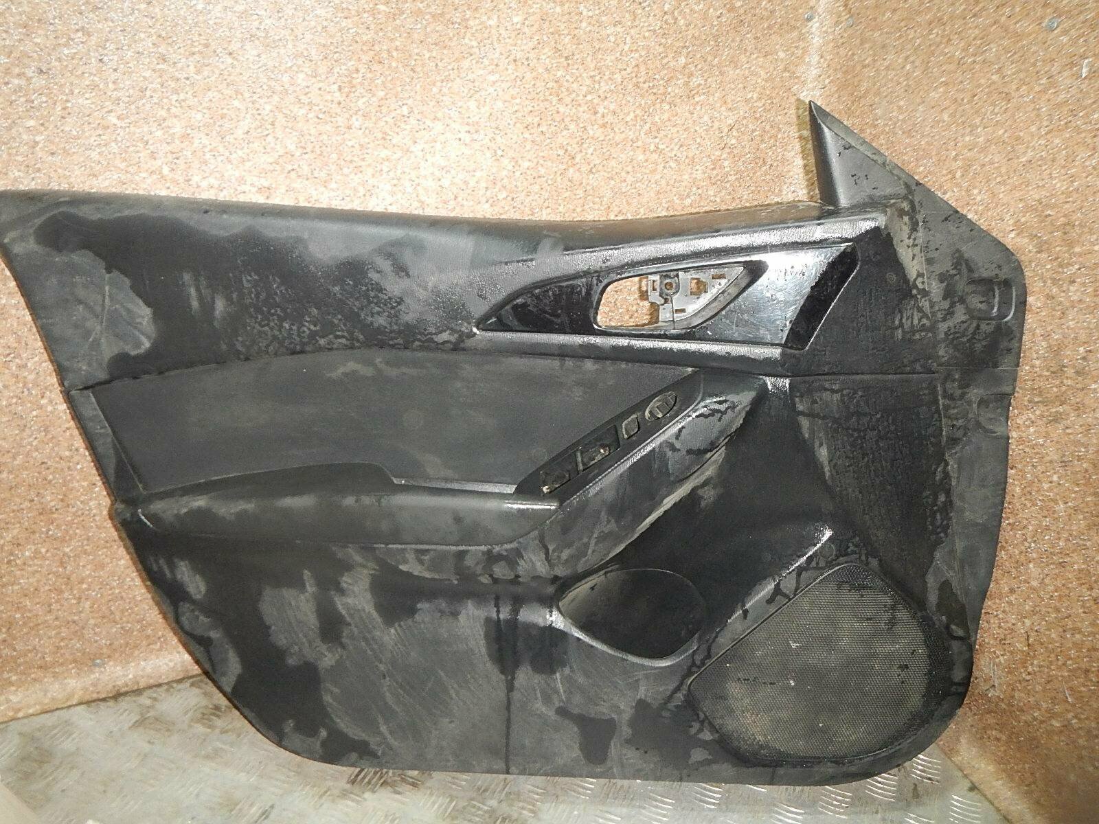 Б/У Обшивка двери передней левой, Mazda (Мазда)-3 (BM) (13-18) MAZDA 3 (BM) (13-18) Трещина с внутренней стороны,царапин...