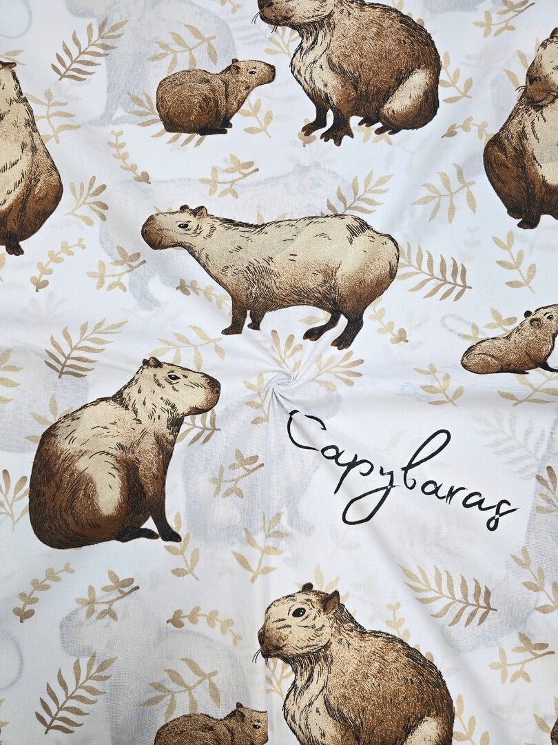 Ткань Поплин "Капибары на светлом" 100*150