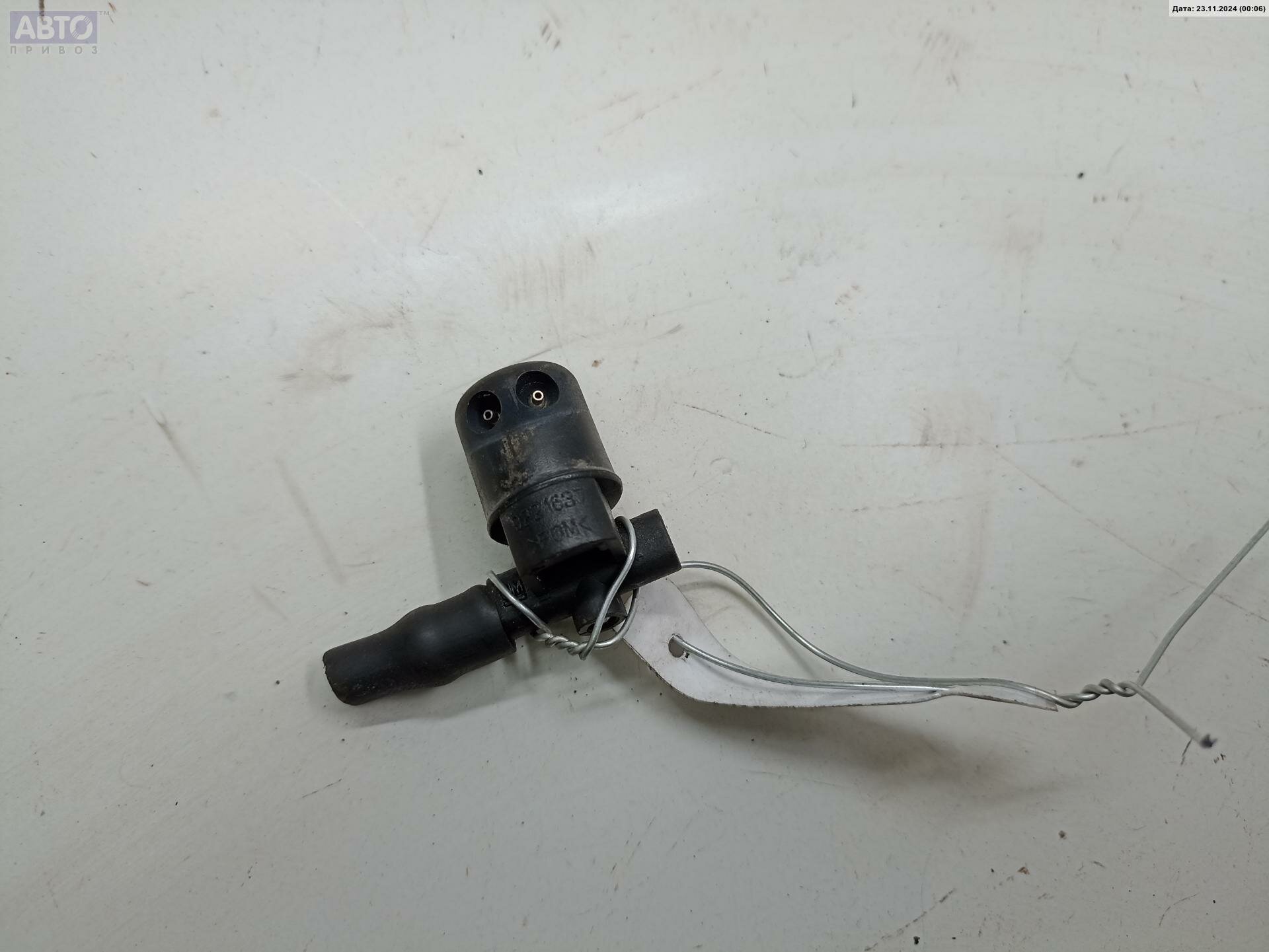 Форсунка омывателя Opel Astra H (2004-2009)