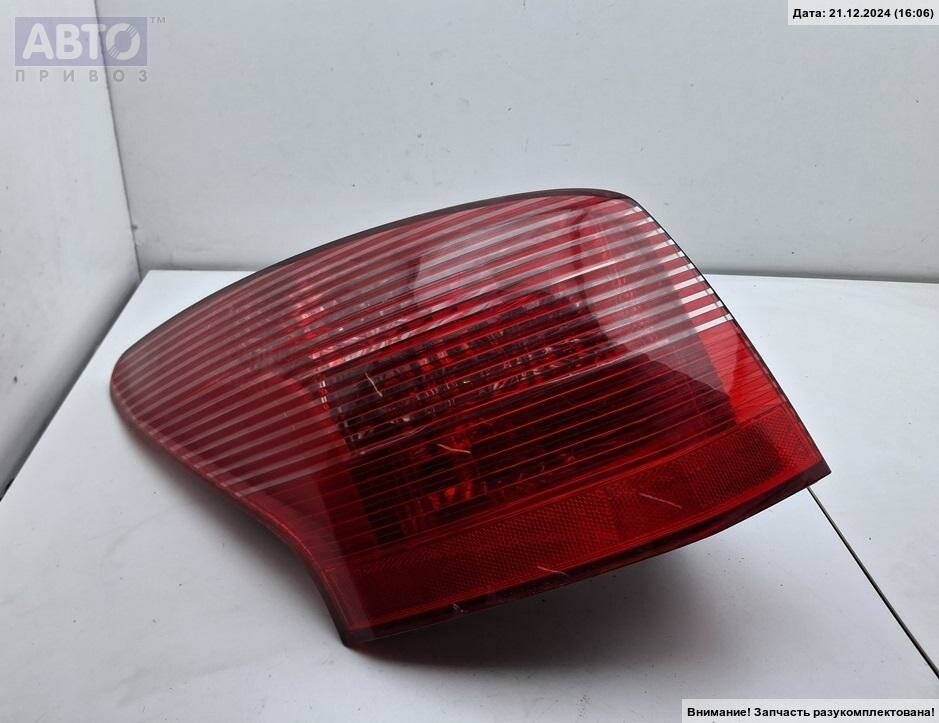 Фонарь задний левый Peugeot 407