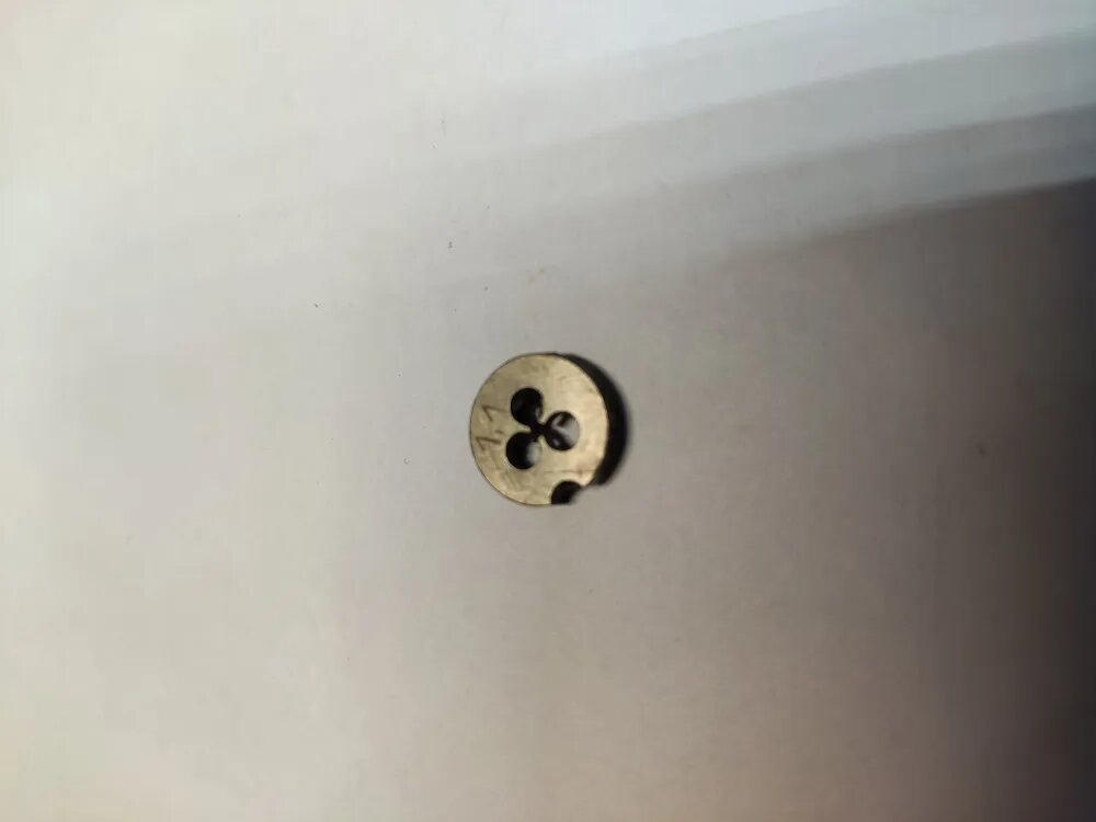 Плашка М 1,1*0,25 Р6М5