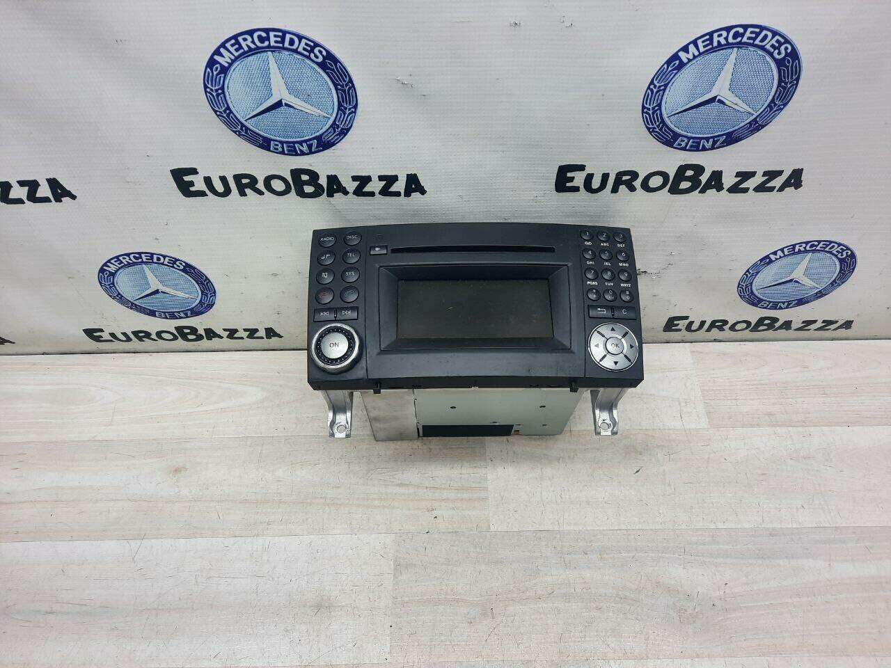 Магнитола Mercedes R171 A1718702794