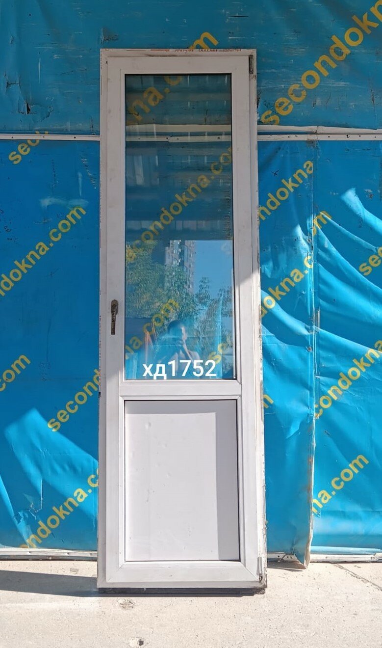 Дверь пластиковая Б/У 2300(в)х700(ш)