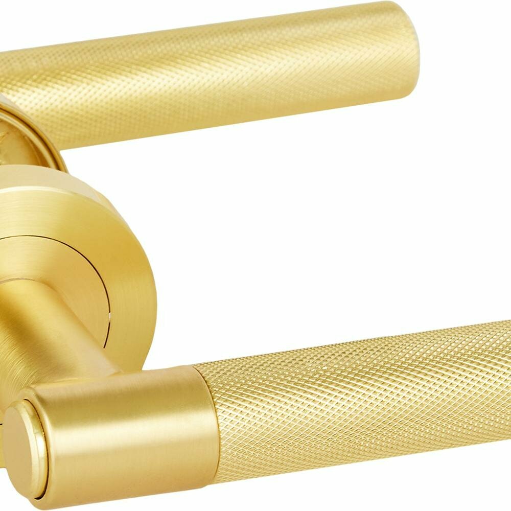 Дверные ручки Inspire Axel алюминий без запирания цвет латунь матовая