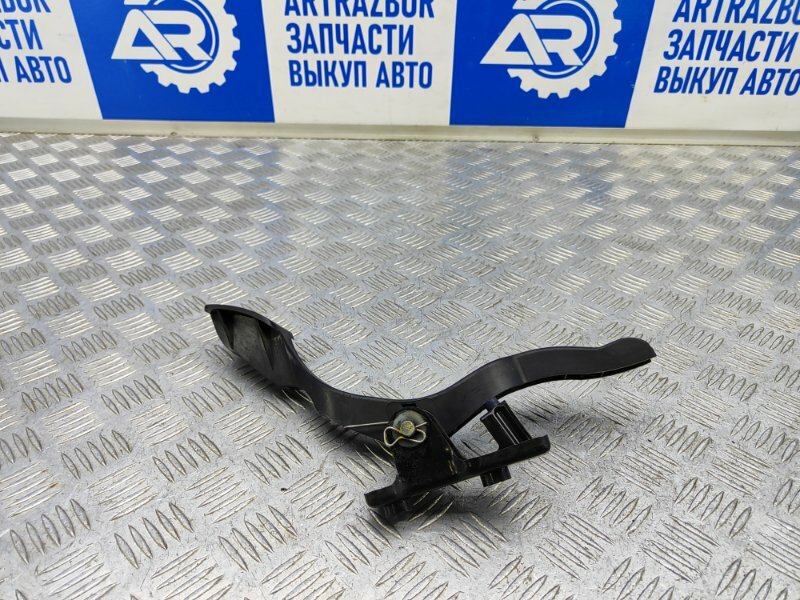 Б/У Педаль газа Hyundai Accent 2 / Хендай Акцент 2 1.5 G4EC 102 Л.С. 2008