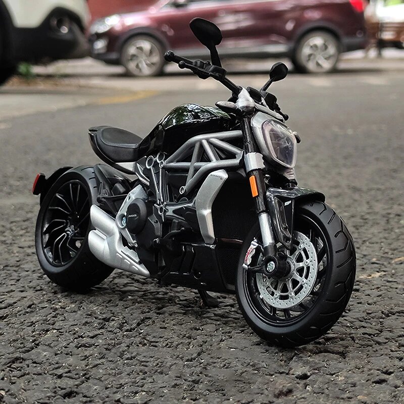 Maisto 1/12 DUCATI X Diavel S 2021 металлический мотоцикл Черный, Without retail box