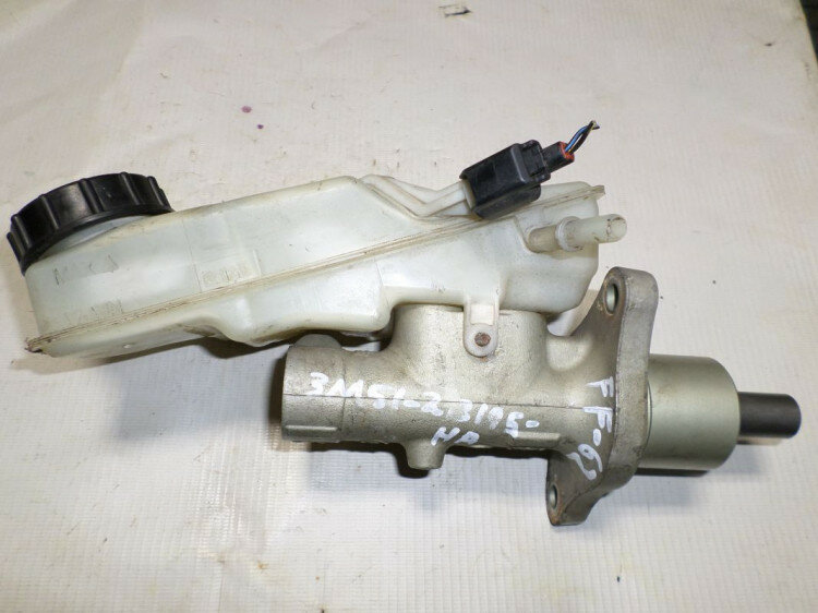 Цилиндр тормозной Главный BPYS4340ZC W2698 6M512B195HA Форд Фокус 2 FF-62 с бачком 03350891031