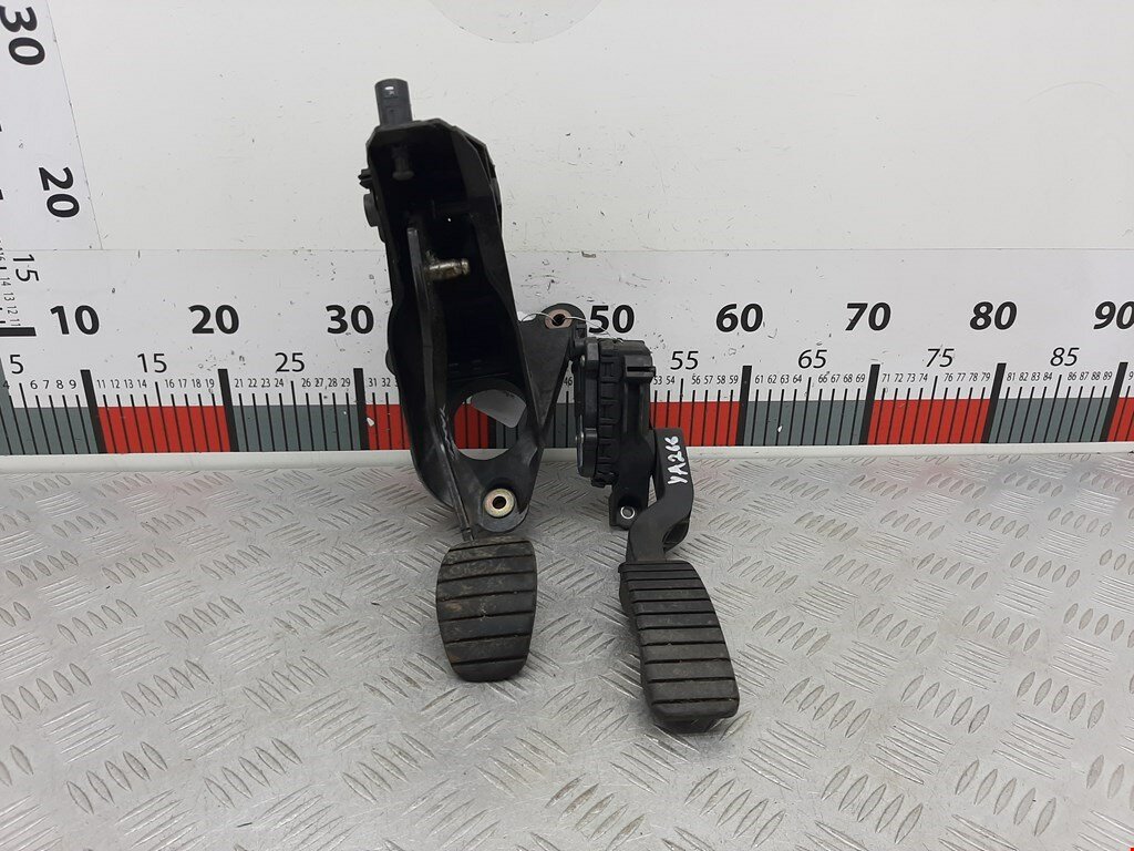 Педальный узел Renault Laguna 2 8200002856 арт. 2077239
