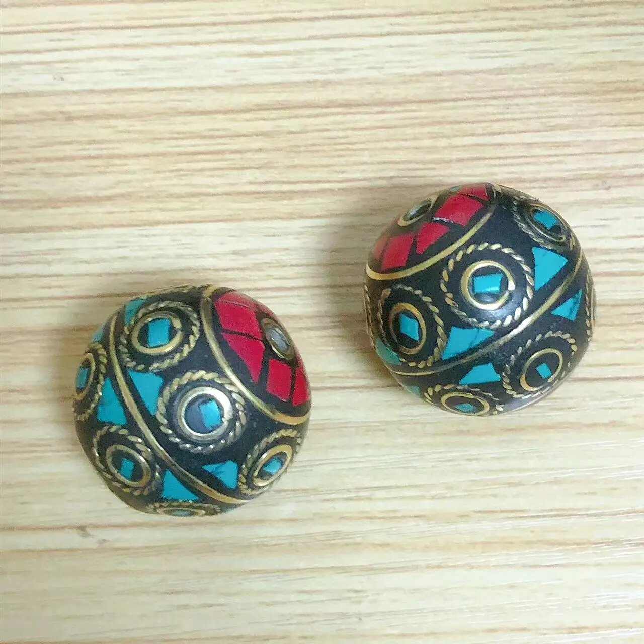 BD005 Непал ручной работы 26 мм Большие шарики бусины латунь красочный камень DIY ювелирные аксессуары 2 шт. бусины