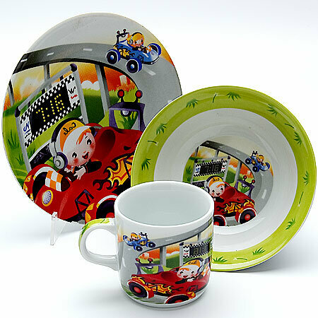 Набор посуды для детей 3 пр " Гонки" в подарочной упаковке