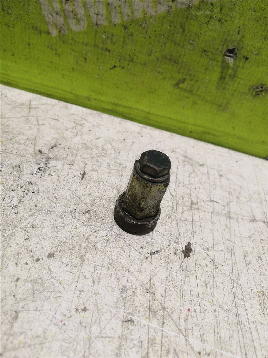 Ролик двери сдвижной средний VW Transporter T2 T3 79-92