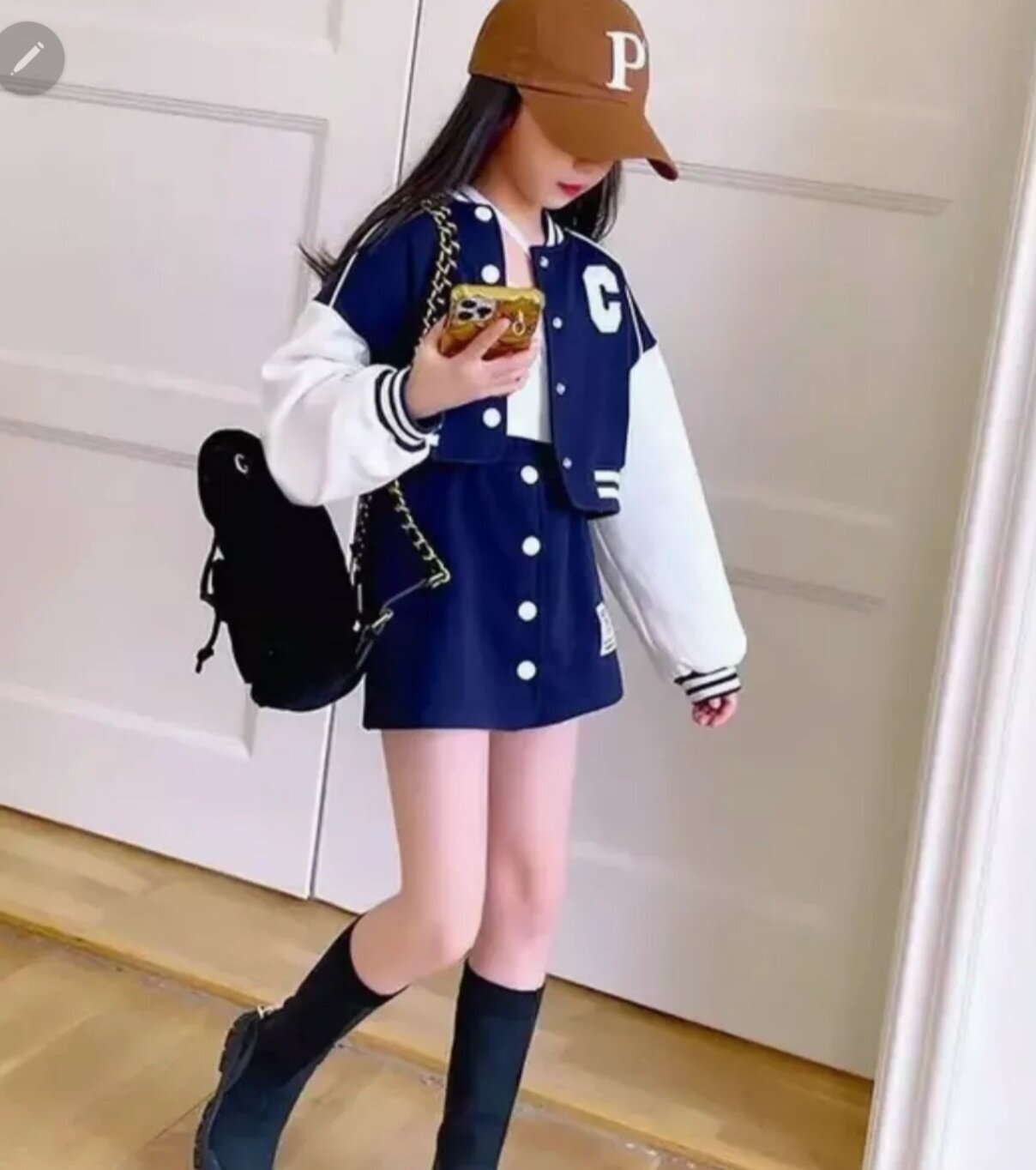 Комплект одежды