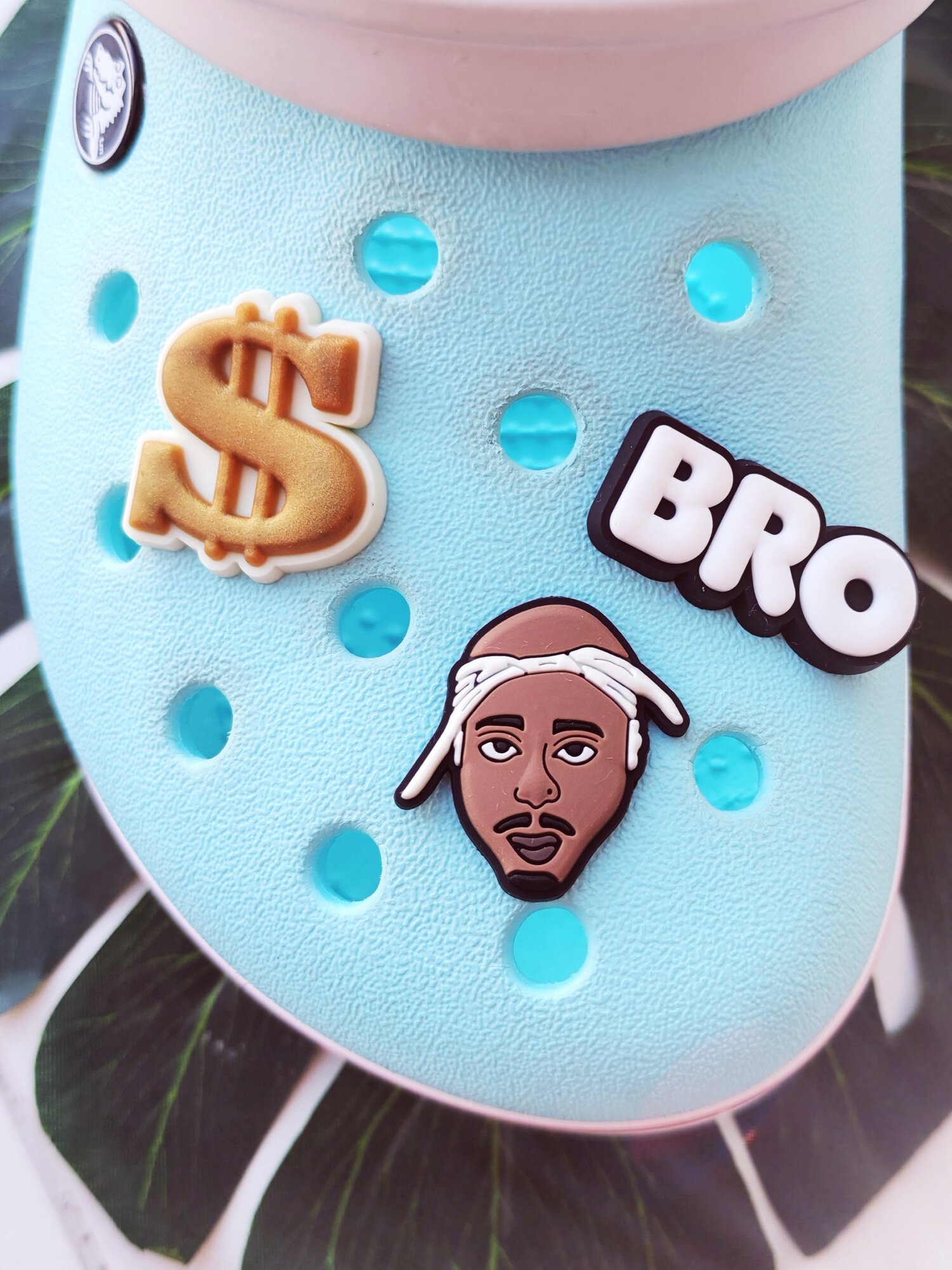 Джибитсы крутые на Crocs Bro доллар рэп