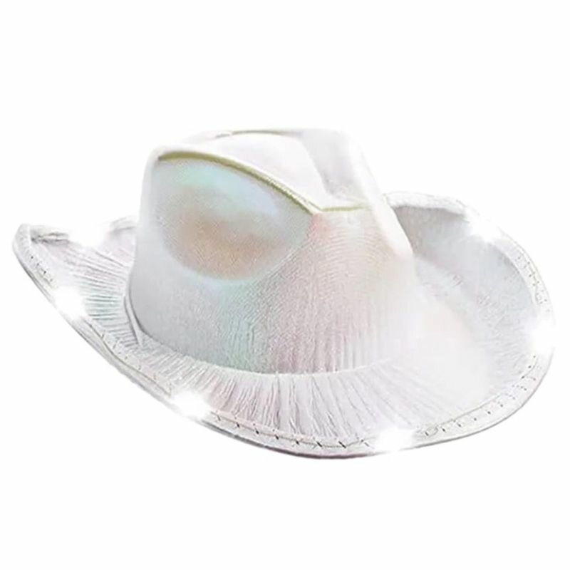 Красочная ковбойская шляпа светло-белого цвета