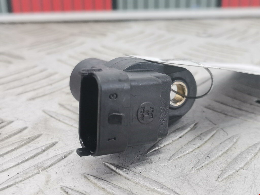 Датчик распредвала Chrysler PT Cruiser 05080346AA арт. 2153283