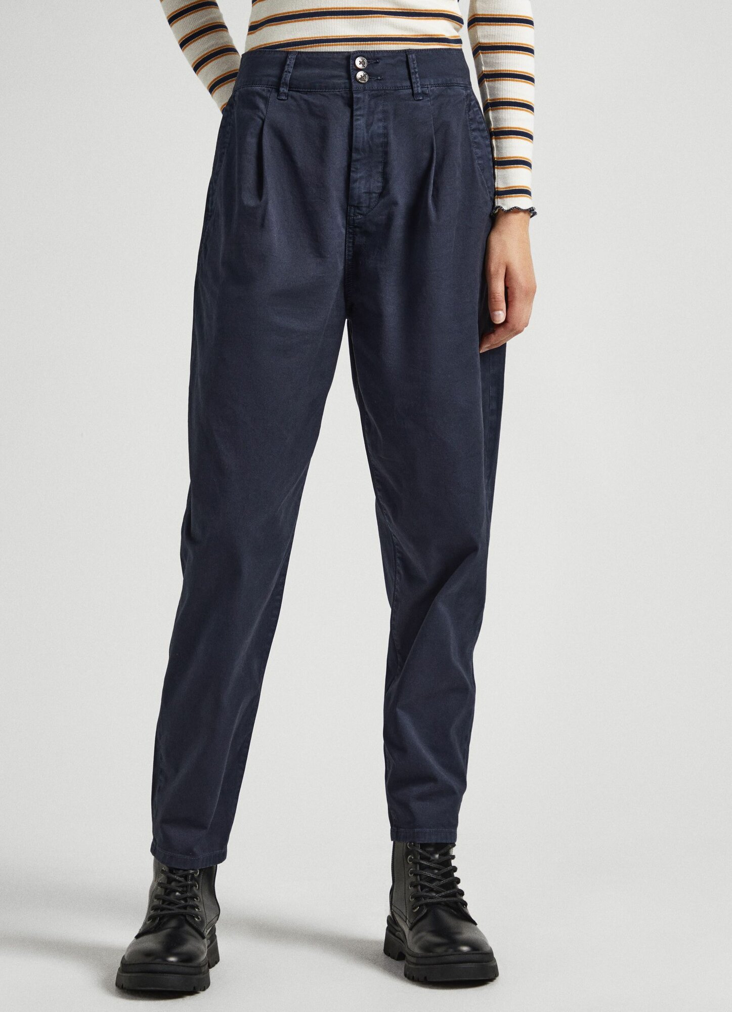 Джинсы бананы 