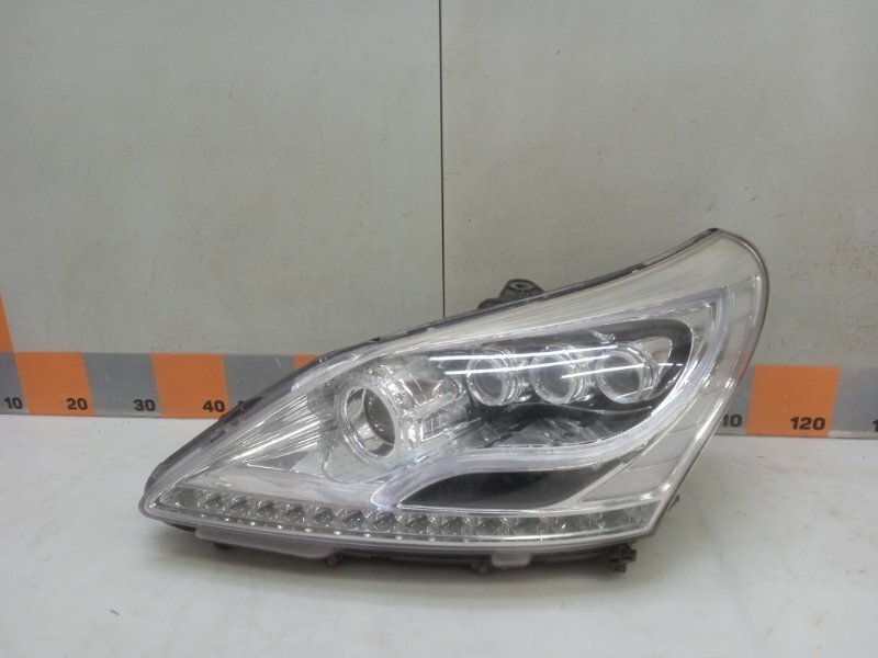 Б/У оригинал, в сборе с блоками, диодная c ходовыми огнями, Хендай Экус Фара левая Hyundai Equus 2012 2, VI 274531 Hyundai-...