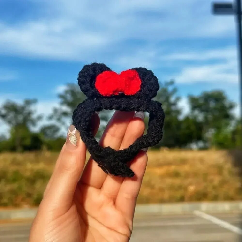 Вязаная шапка для куклы 10 см Черный, 6