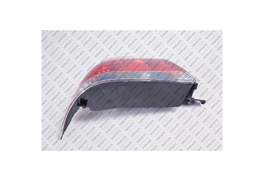 UKORAUTO U0523007L фонарь левый
