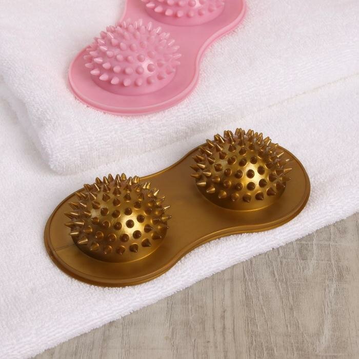 Массажёр для ног, 17,5 x 8,3 см , 2 шара с шипами