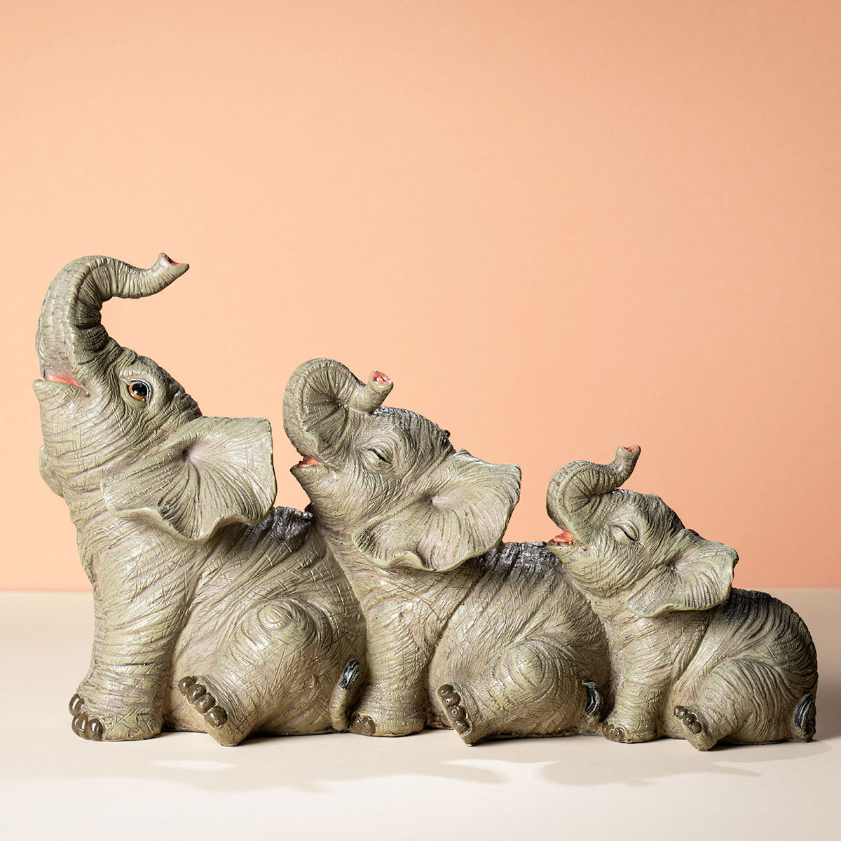 Декоративная фигура "Семья слонов"