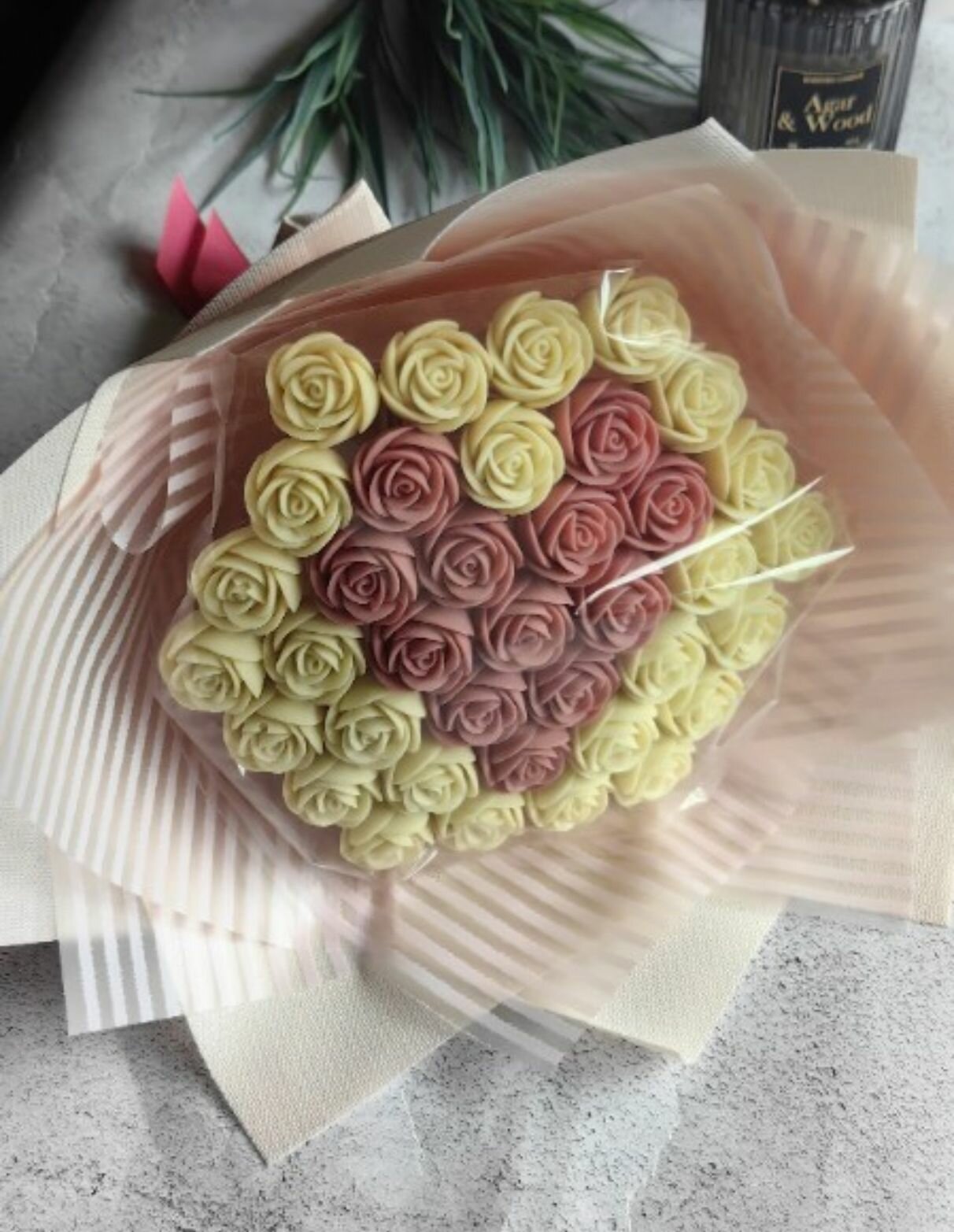 Букет из шоколадных роз