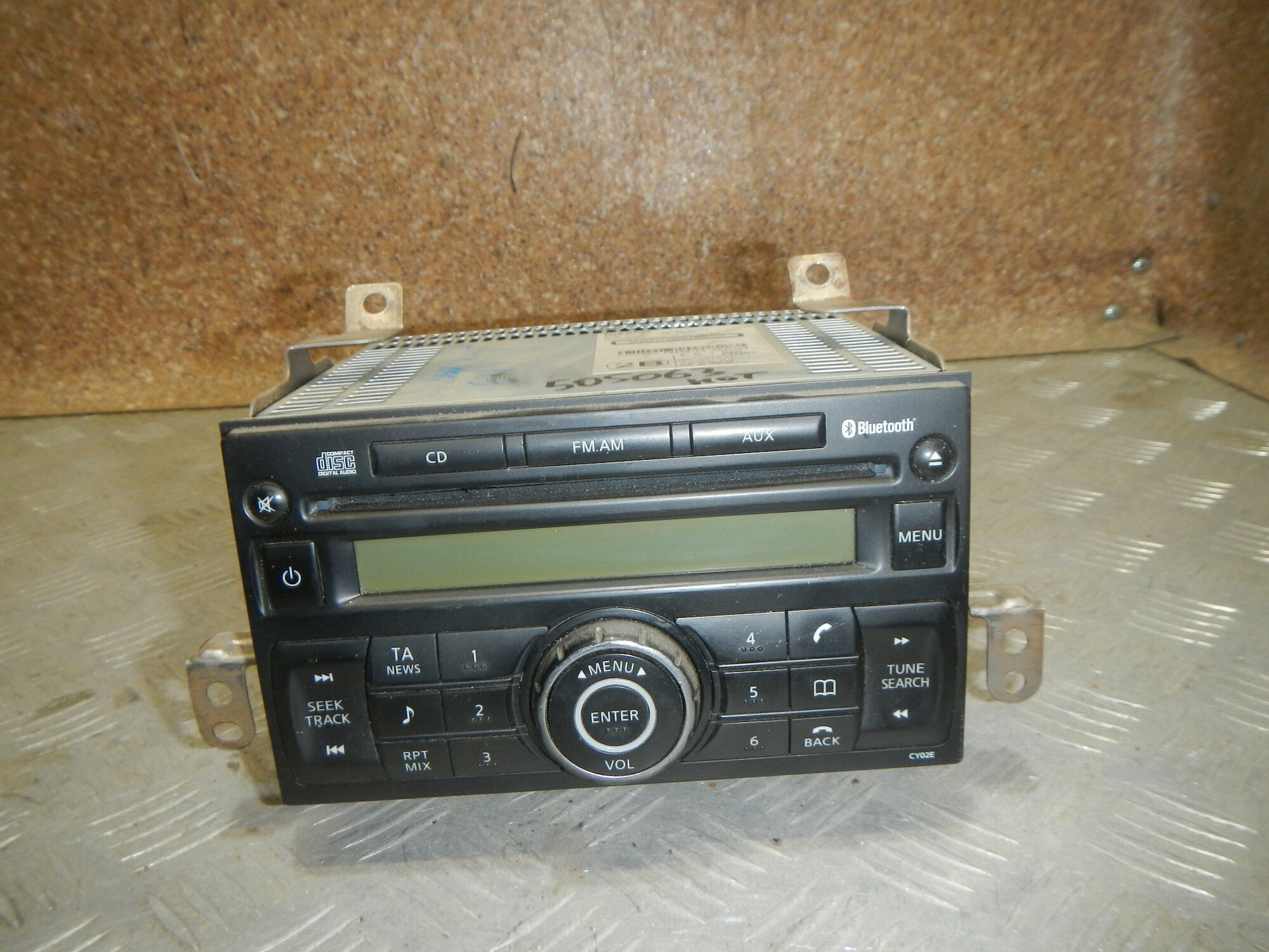 Б/У Магнитола, Nissan (Ниссан)-NOTE (E11) (06-) NISSAN NOTE (E11) (06-) Без видимых повреждений. 505063 NISSAN арт. 2818...