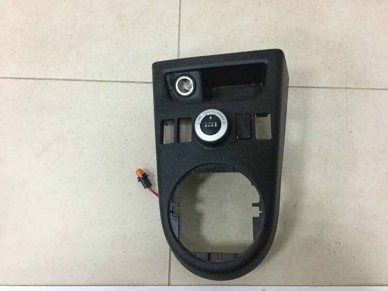 Кнопка блокировки дифференциала Nissan X-Trail T31 2007-2014 кат.номер: 25535JG01B 96941JG00A