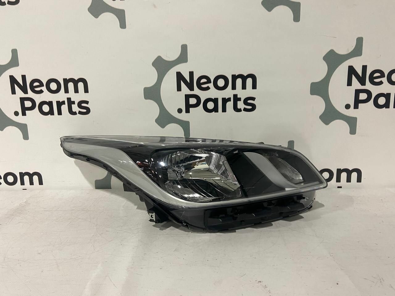 Фара правая Kia Rio X-Line 4 FB 17-20