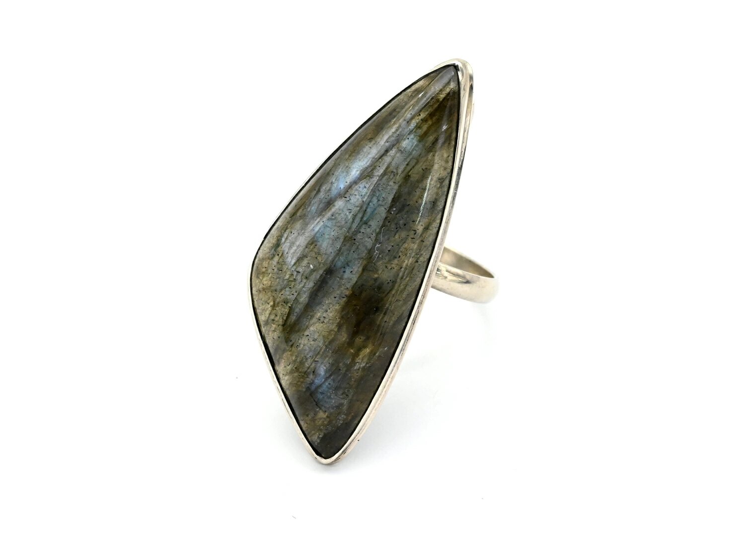 Кольцо, лабрадорит