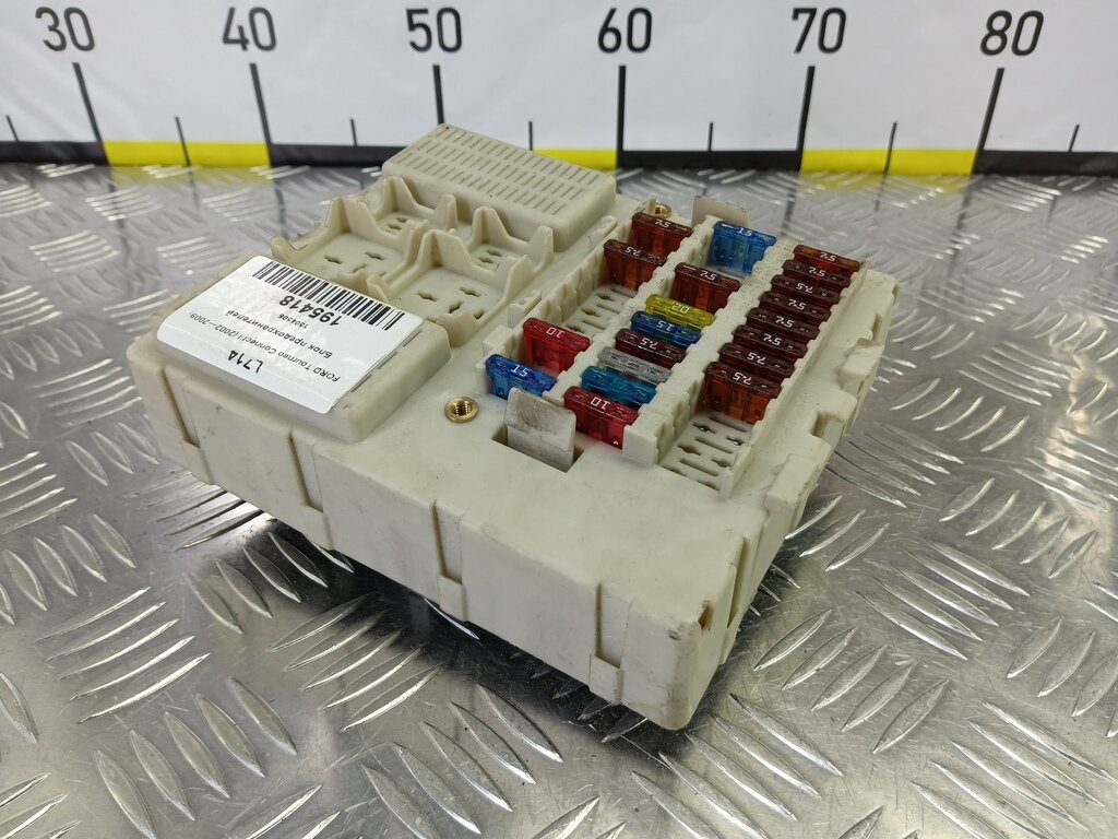 Блок предохранителей Б/У для FORD Tourneo Connect I (2002—2009) 1504506