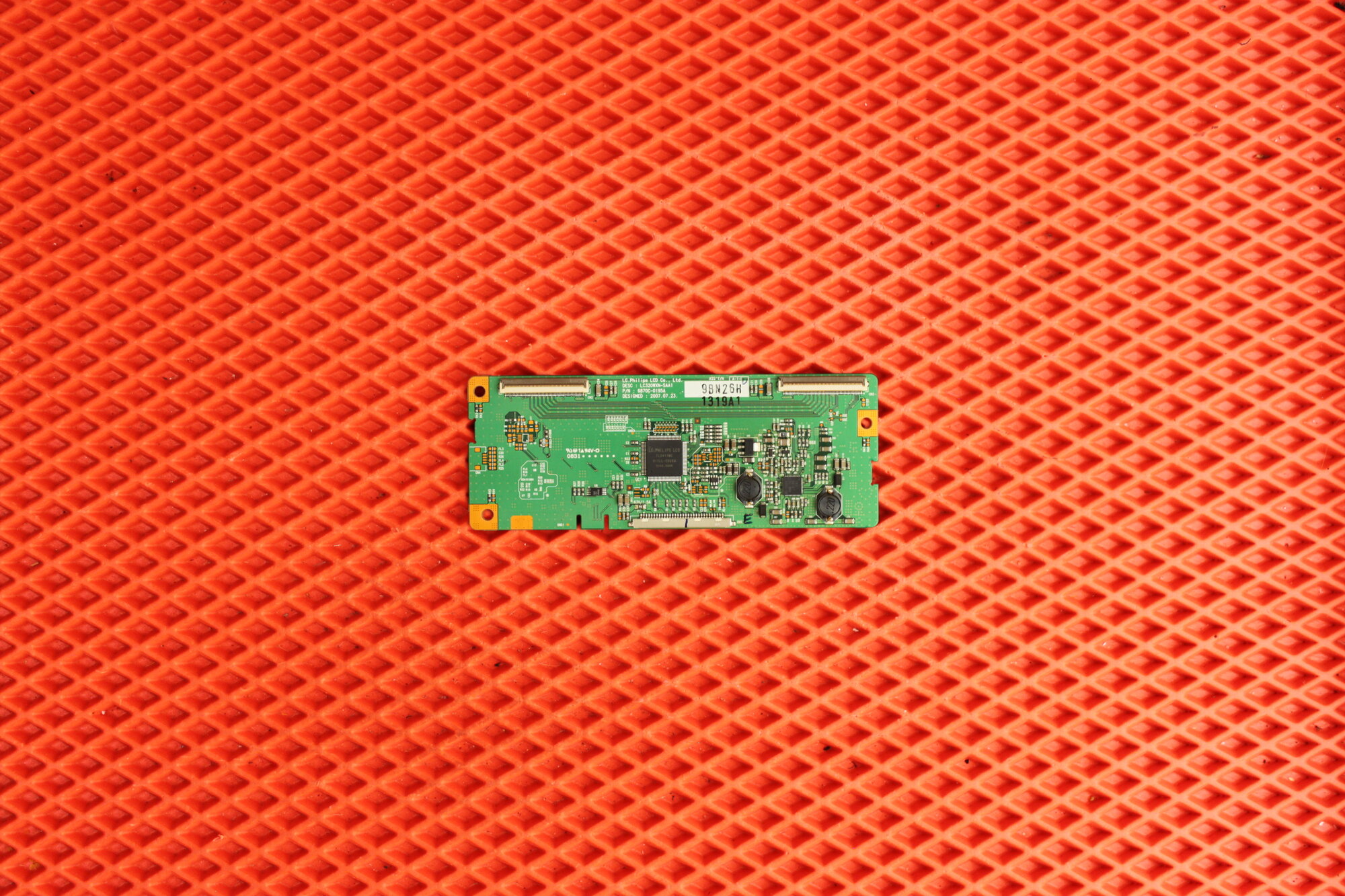 Модуль (T-CON) 6870C-0195A для телевизора LG 32LG2000-ZA в надёжной упаковке