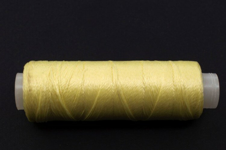 Нитки люминесцентные (светящиеся в темноте) Гамма GDT-150/2, цвет 6 бледно-желтый, длина 183м, полиэстер, 1шт