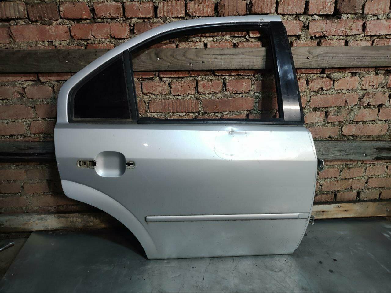 Дверь задняя правая Ford Mondeo 3 рест. 2007
