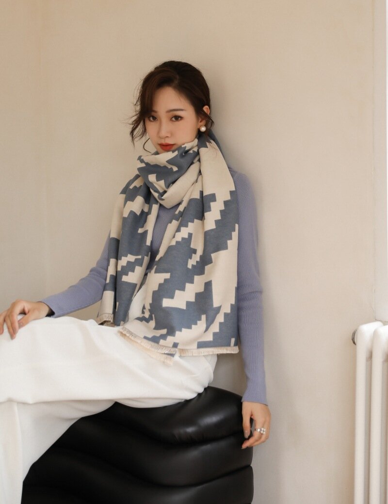 Шарф для женщин