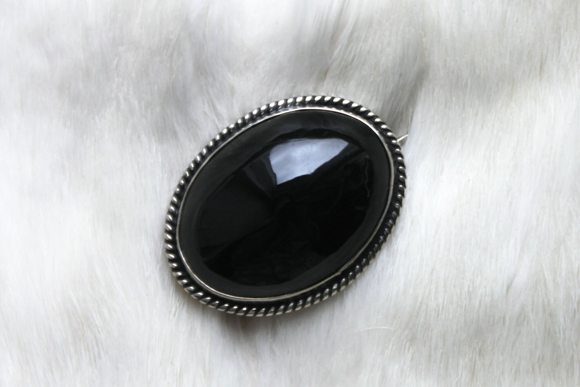 Брошь, турмалин