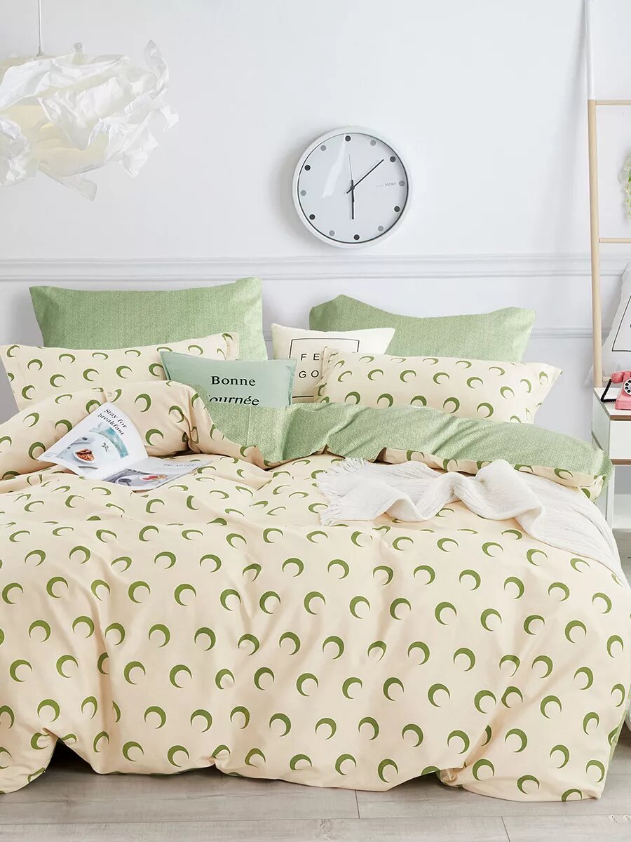 Постельное белье евро 4 наволочки Novella