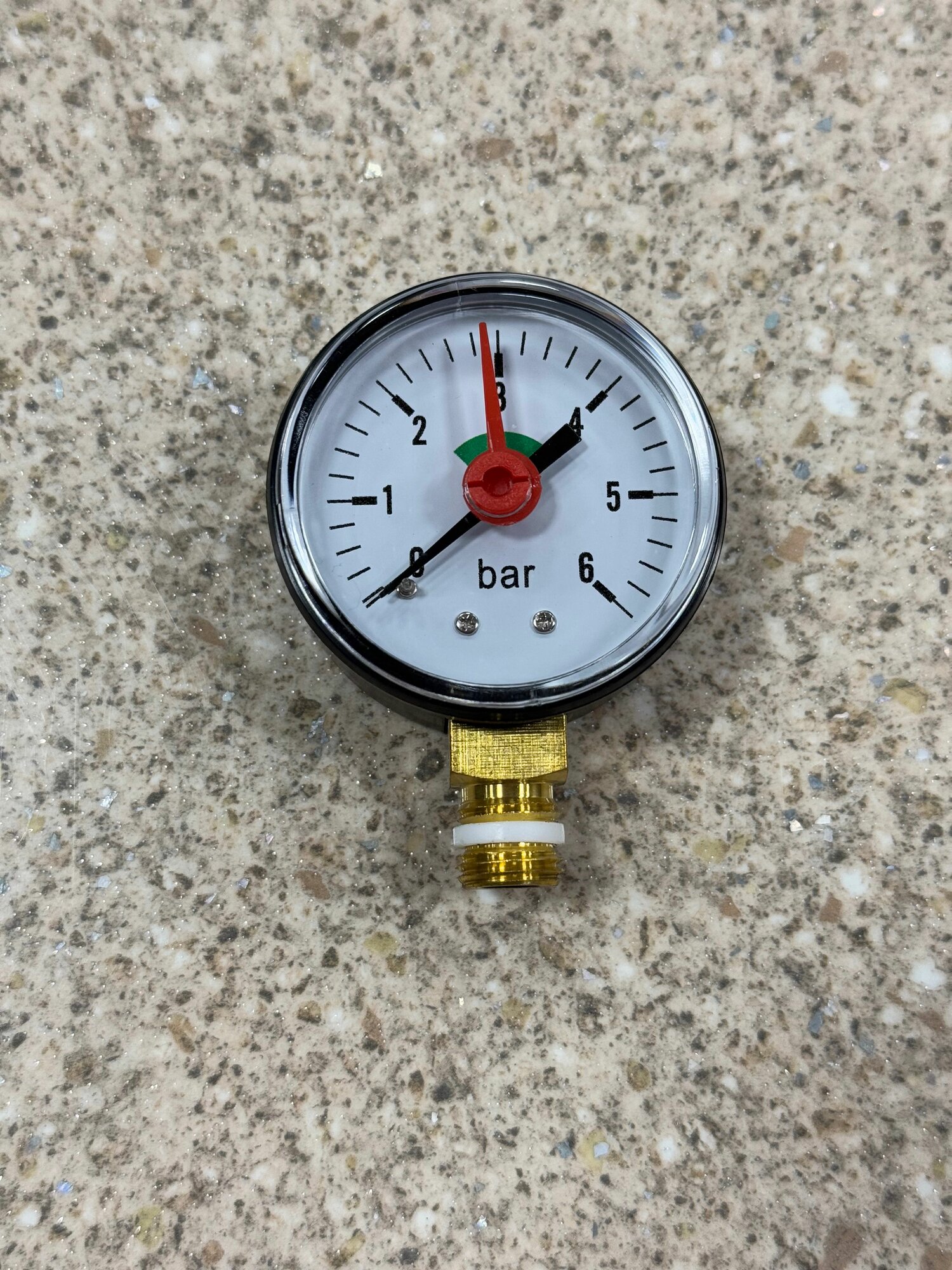 Манометр радиальный 1/4" 6 бар STI