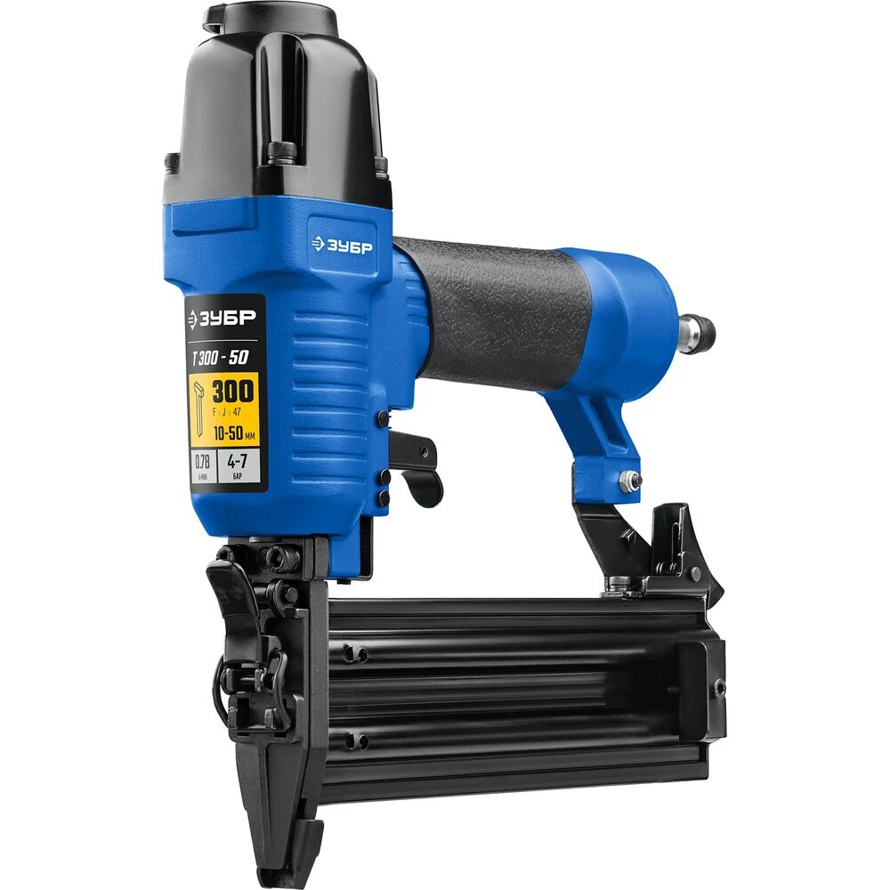 Пневматический нейлер для гвоздей ЗУБР Т300-50 31933, для удобства хвата предусмотрена обрезиненная