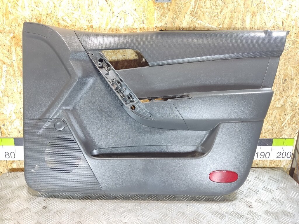 Обшивка двери передней правой CHEVROLET Aveo 2005-2011 96649581