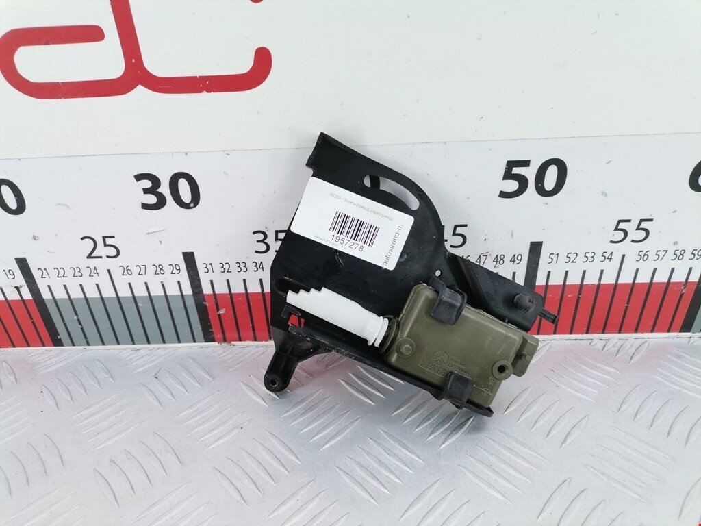 Сервопривод (электропривод моторчик привода) Renault Kangoo 1 8200219541 арт. 1957278